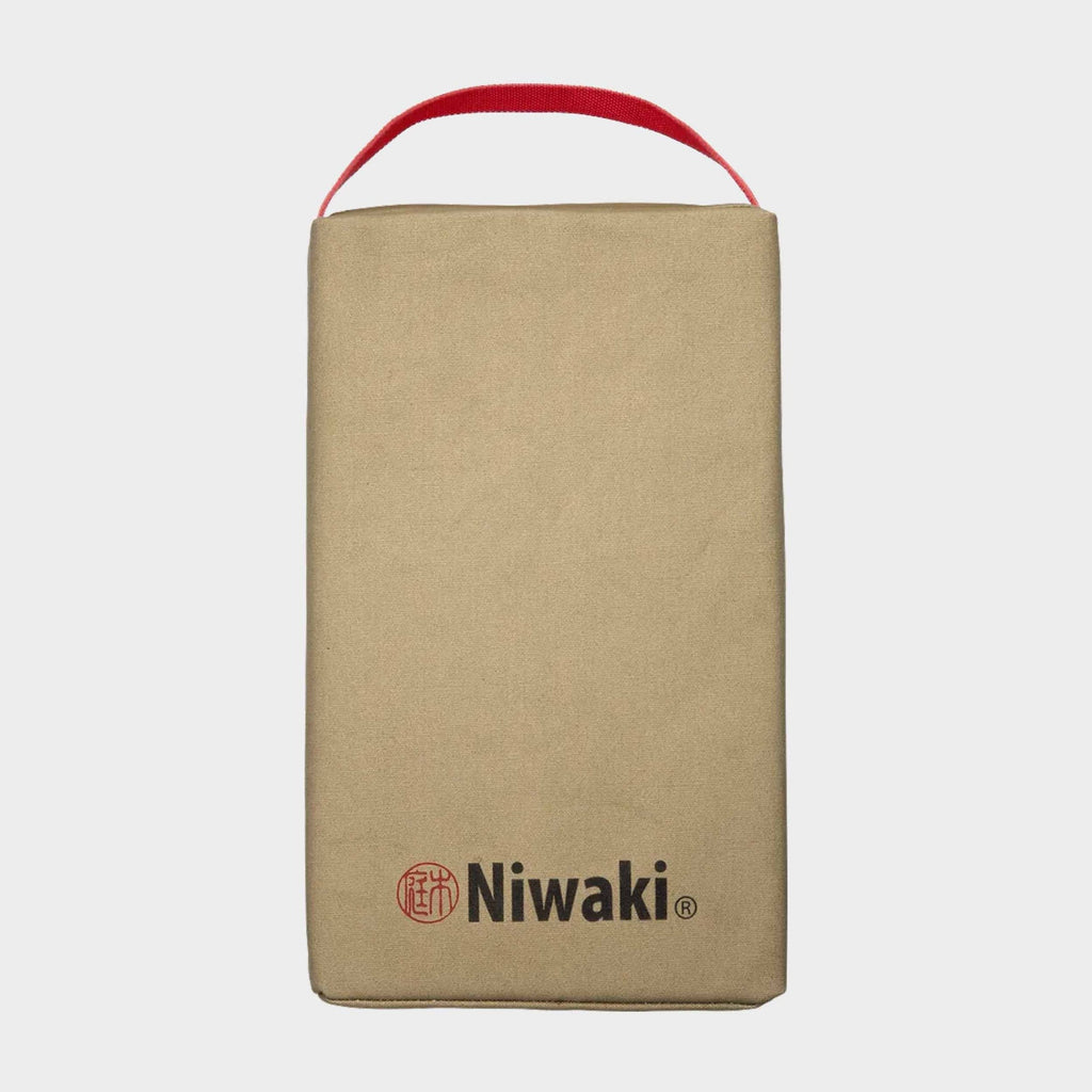 Niwaki Kneeler – Mettowee Mint
